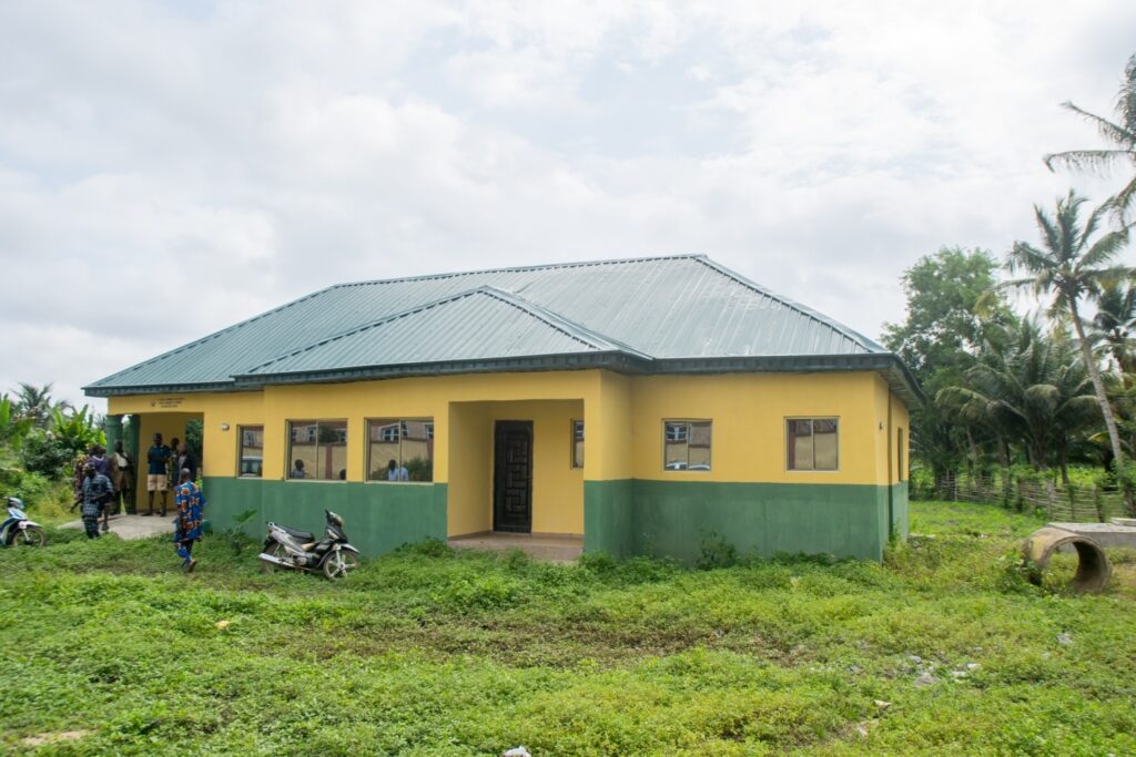 Hunpe Inspects Pota, Ikoga, Iragon Health Centres, Takes Over Newly ...